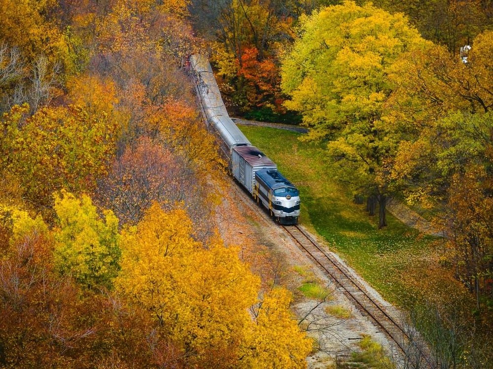 Fall Foliage in Noblesville, IN | Nickel Plate Express